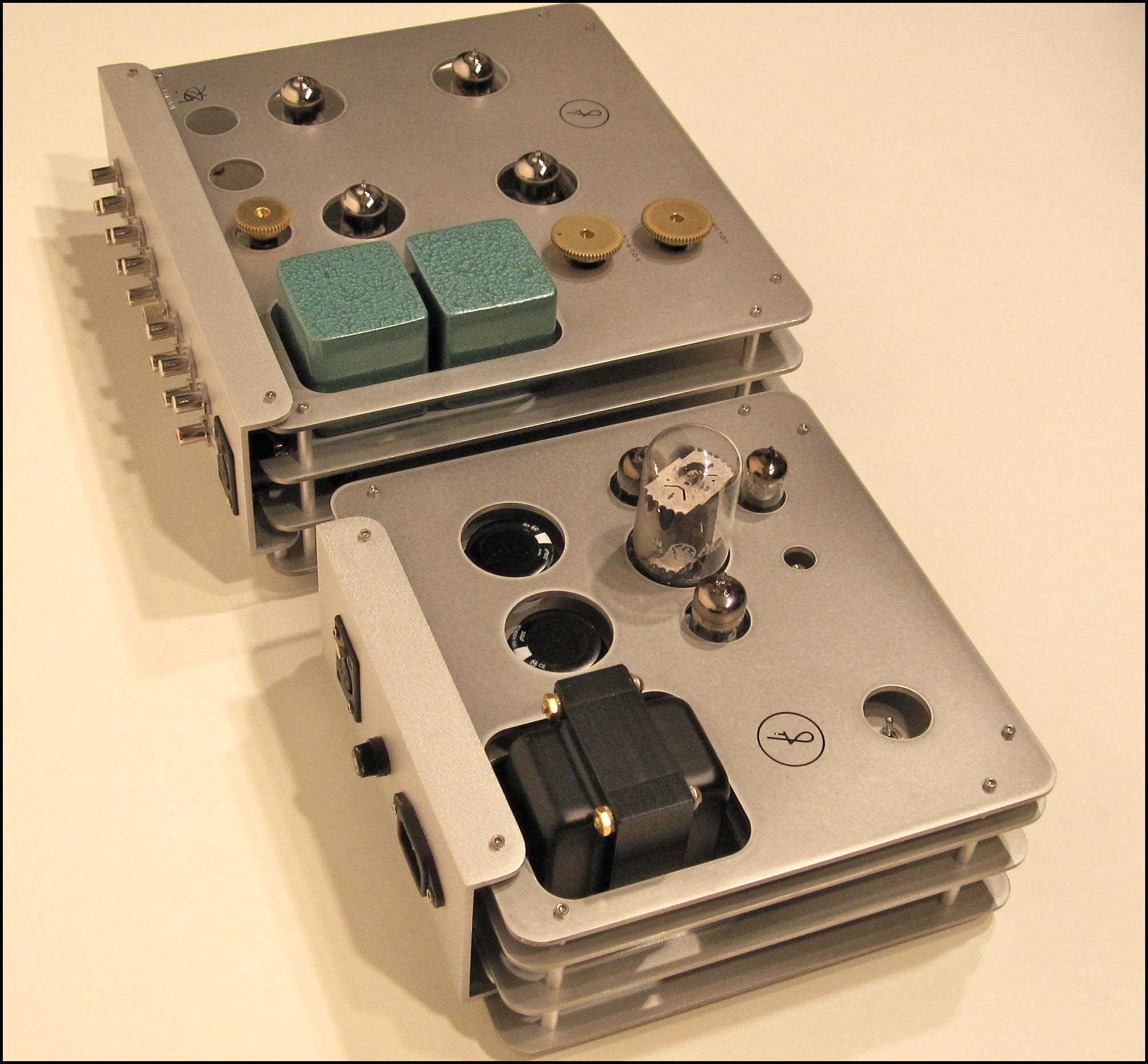 6moons audio reviews: Fi Linestage & 2A3 monos
